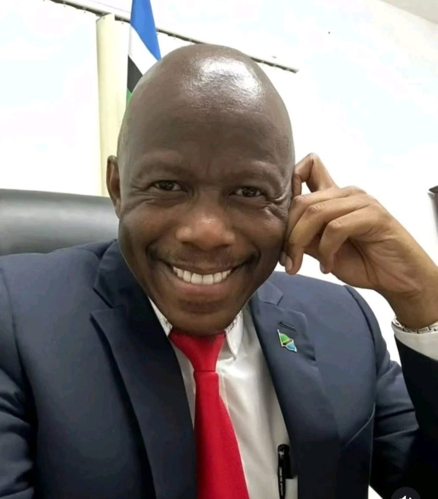 Wakila Kibatala Avunja Ukimya Kuhusu Hali ya Humphrey Pole Pole | UDAKU ...